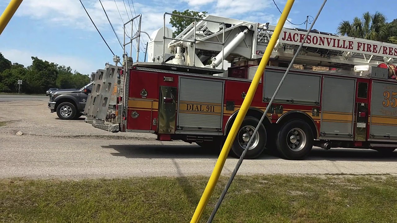 *1st time on Video* JFRD Ladder 35 returning - YouTube