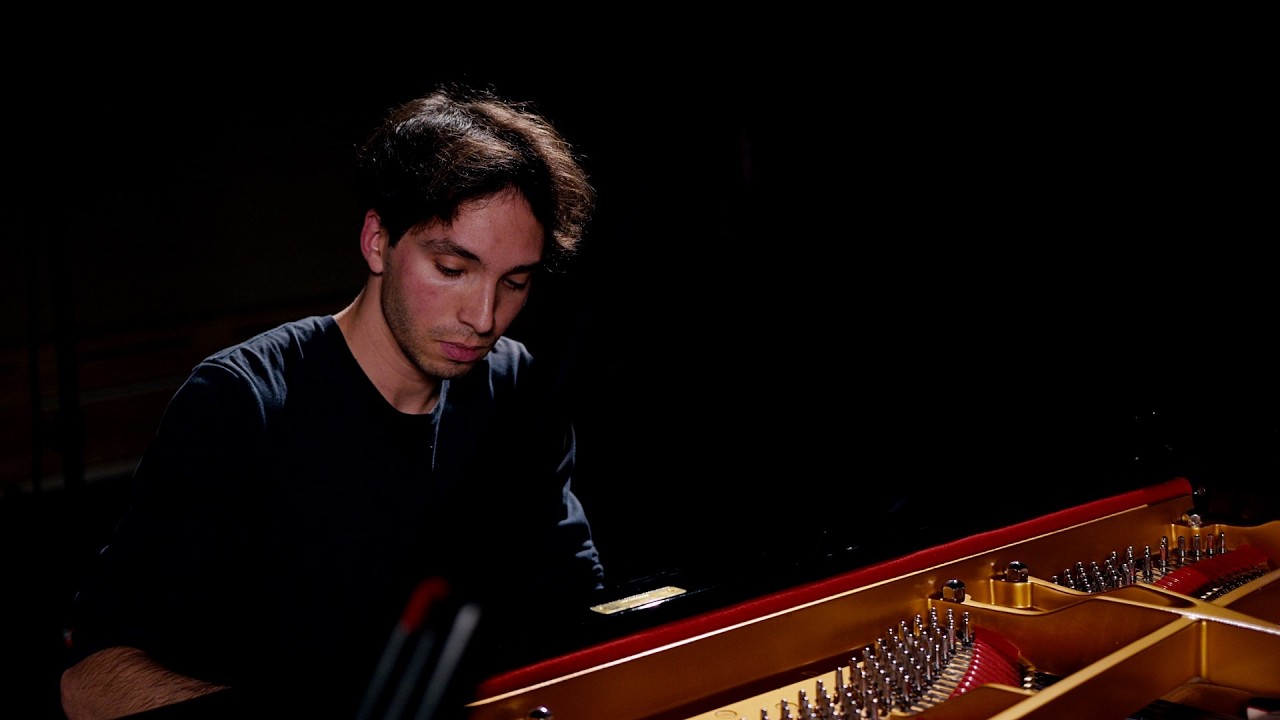 Jonathan Ferrucci - Bach: Flute Sonata No. 2, BWV 1031: Siciliano (arr ...