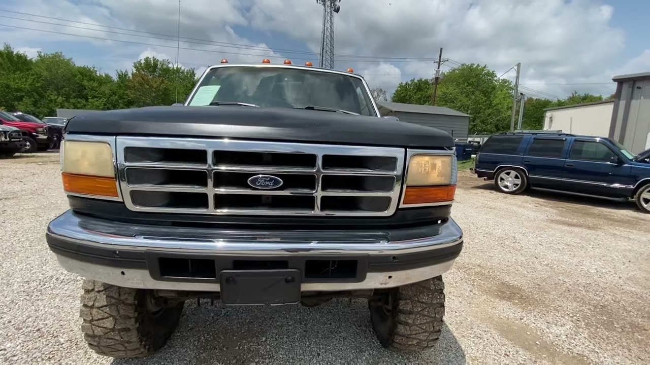 1996 Ford F-250 HD Reg Cab 133.0" WB 4WD - We Ship Nationwide* - YouTube