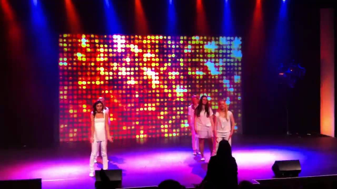 Bliss dance academy show stockholmsmässan - YouTube