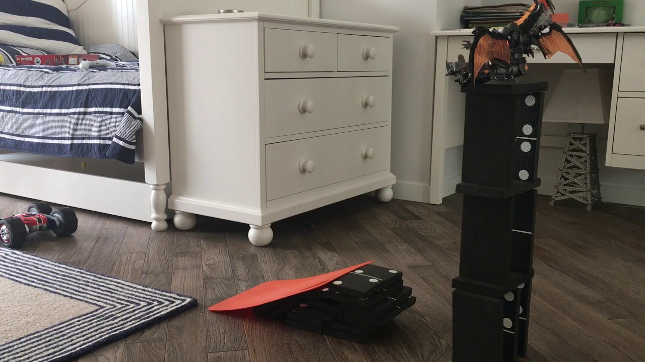 Monster truck smash building - YouTube