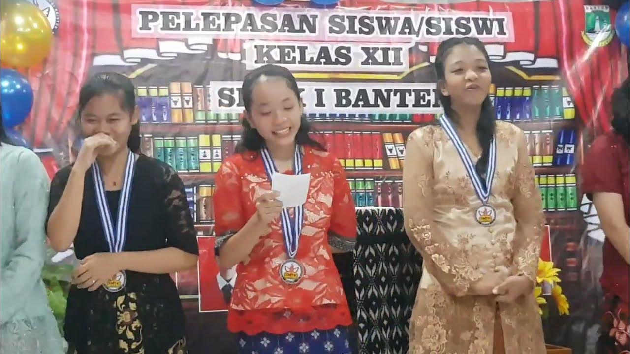 SMTK 1 Banten: Graduation Ceremony_a touching song - YouTube