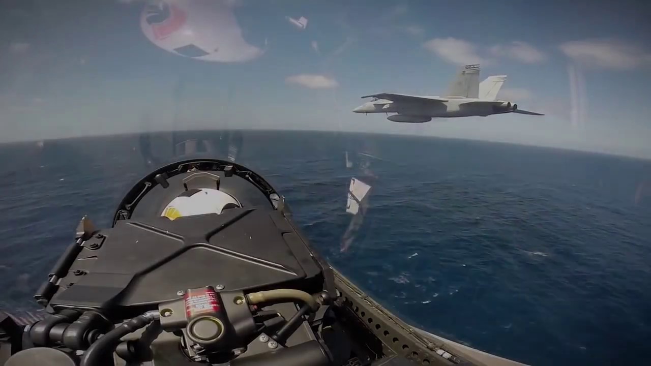 F-18 Navy Hornet Ball - YouTube