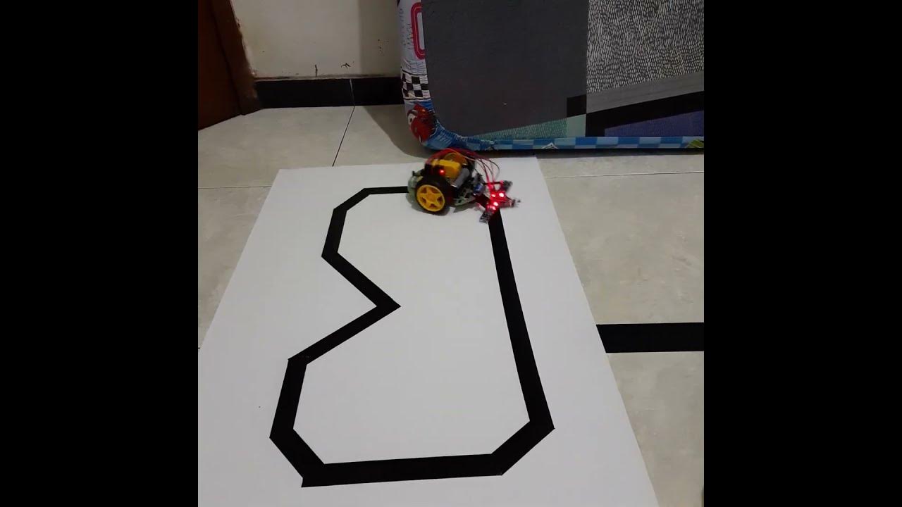 Arduino Loop Line Tracker Robot by Leo - YouTube