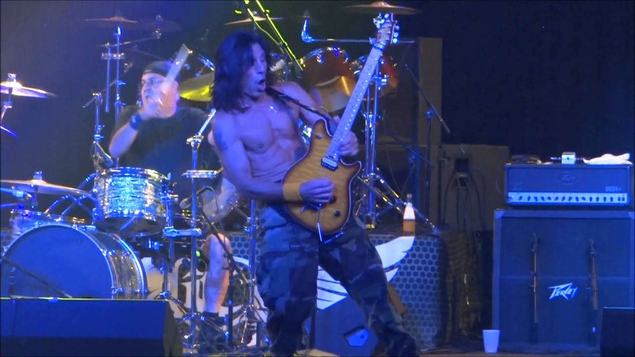 VAN HALEN Tribute Band "Unchained" Live at the Emporium Patchogue , NY ...