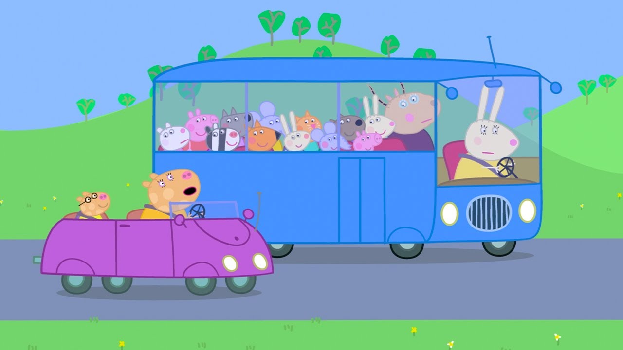 Peppa Pig Watches Pedro Miss the Bus 🐷 🚍 Playtime With Peppa - YouTube