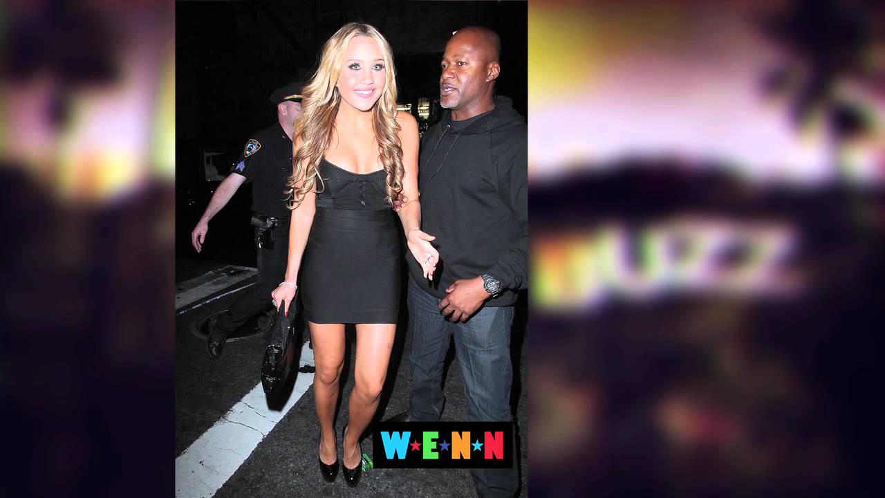 Amanda Bynes: Troubled Behavior or Nervous Breakdown? - The Buzz - YouTube