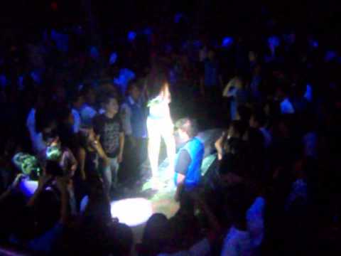 DESFILE DE BIKINI CONTEST