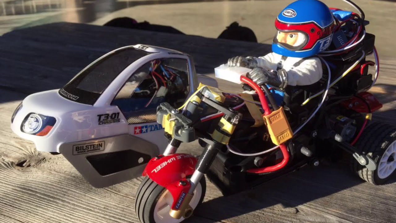 Tamiya RC T3-01 Dancing Rider 3wheeler fun out on street - YouTube