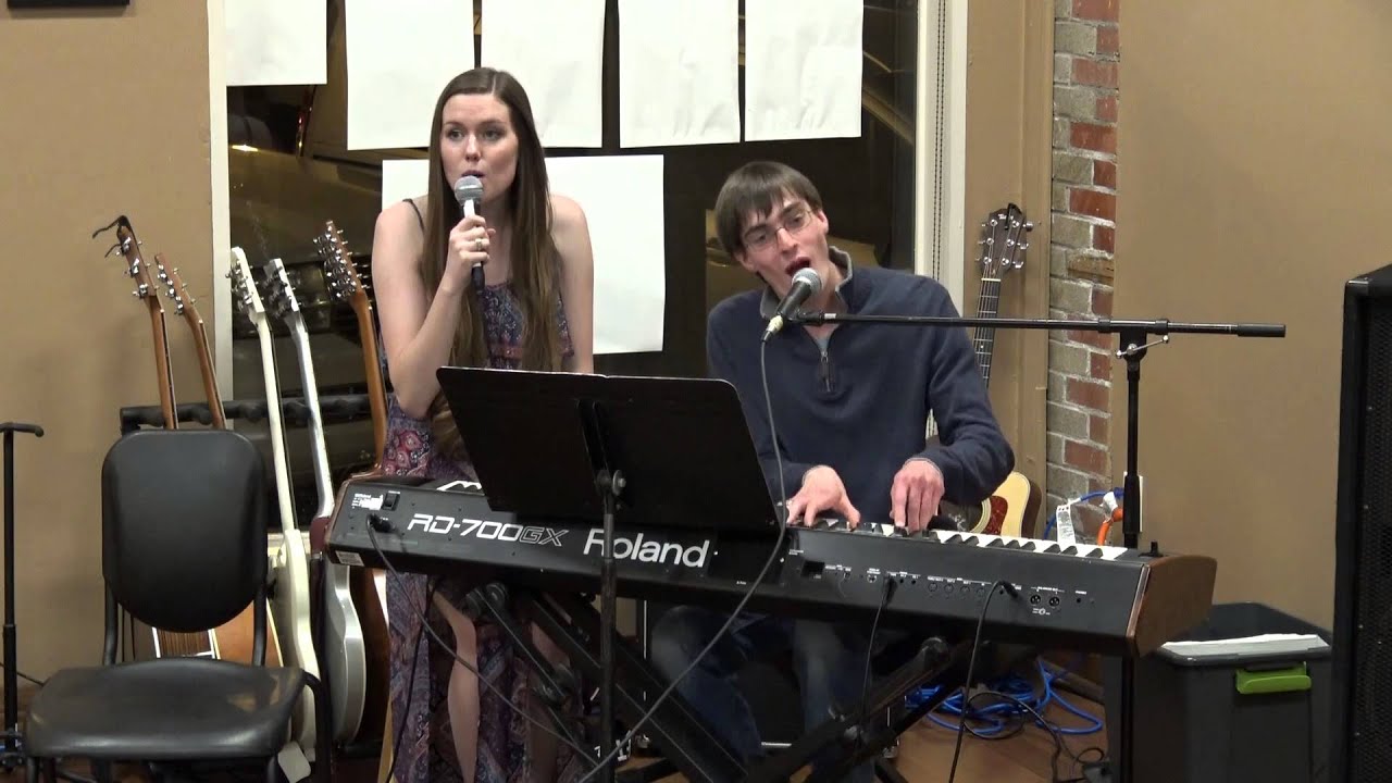 "Hey Jude" Hannah & Warren - YouTube