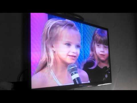 Arrasando na Tv - Yasmim Facci e Danny Pink