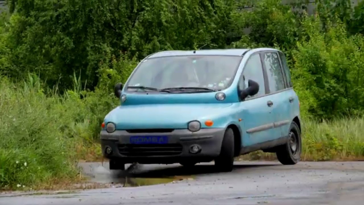 The BEST DRIFT CAR EVER- Fiat MULTIPLA Drifting 💯 💨 - YouTube