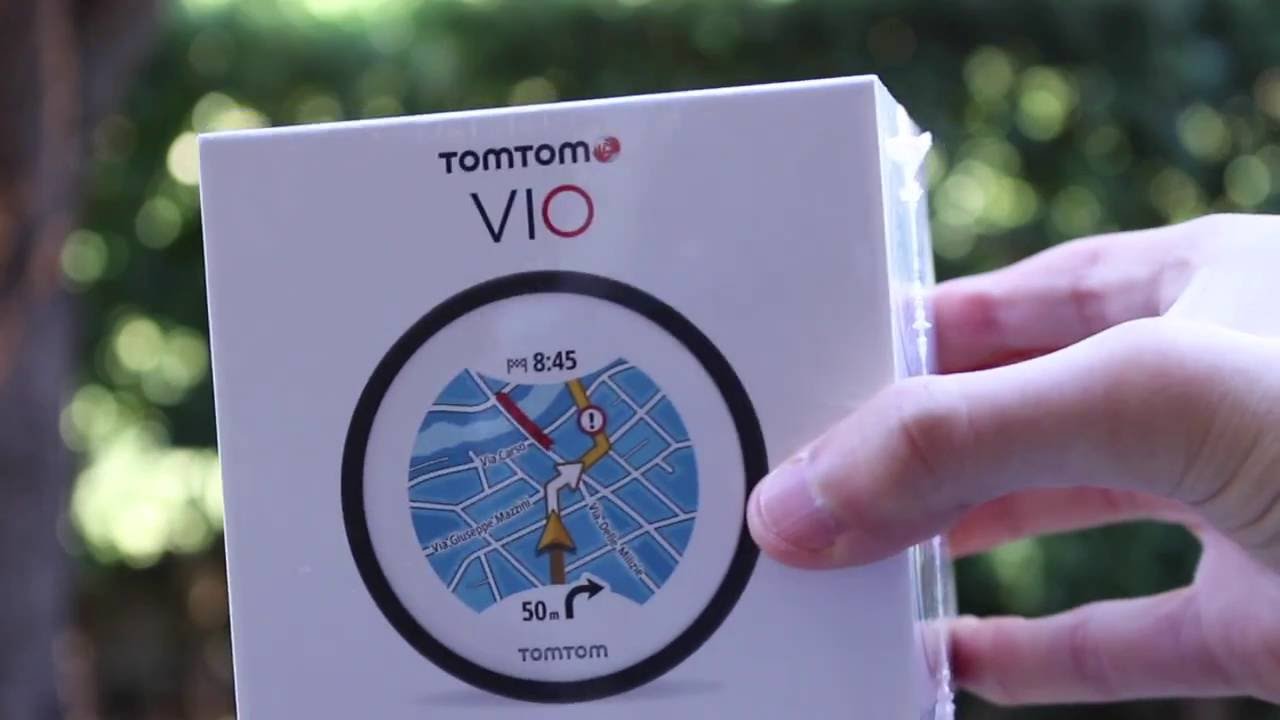 TomTom VIO (UNBOXING & RECENSIONE) - YouTube
