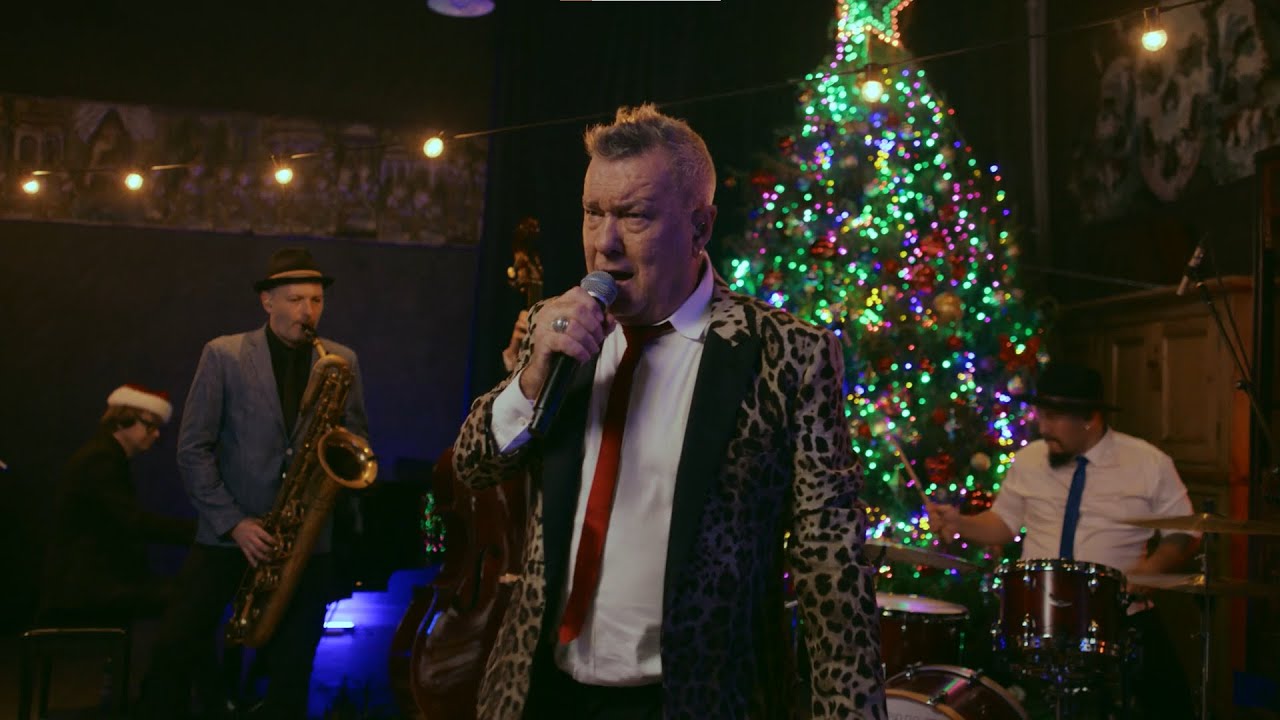 Jimmy Barnes - Blue Christmas (Official Live Video) - YouTube