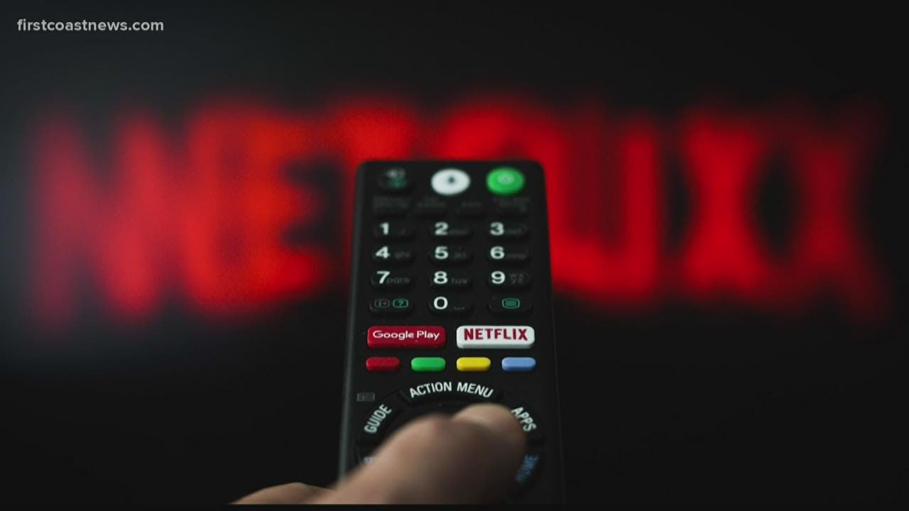 The Buzz: Netflix ending free trial memberships in the US - YouTube