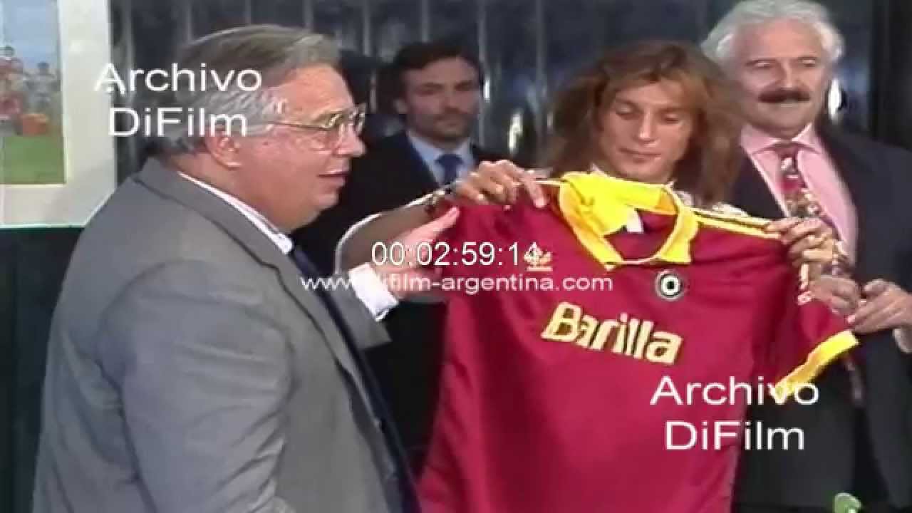 Claudio Caniggia firma contrato con la Associazione Sportiva Roma 1992 ...