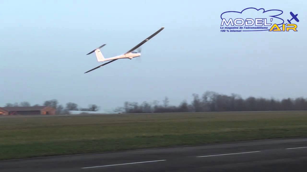 Model Air Video Solius Multiplex - YouTube