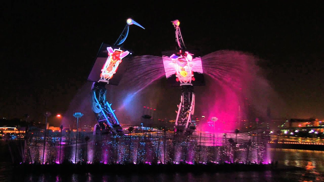 Canon XF100 & Dancing Cranes on Sentosa Island - YouTube