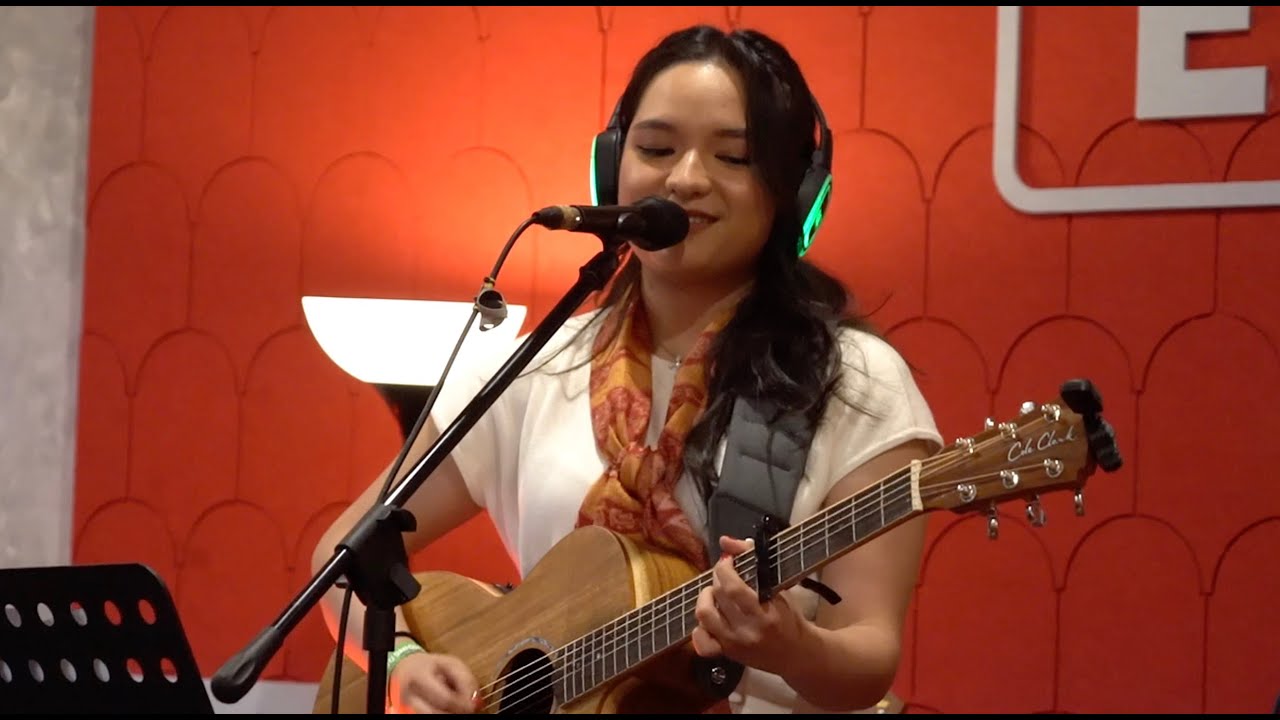 ALEX TEH - Silent Gigs at Earhouse Goes to Pestapora - YouTube