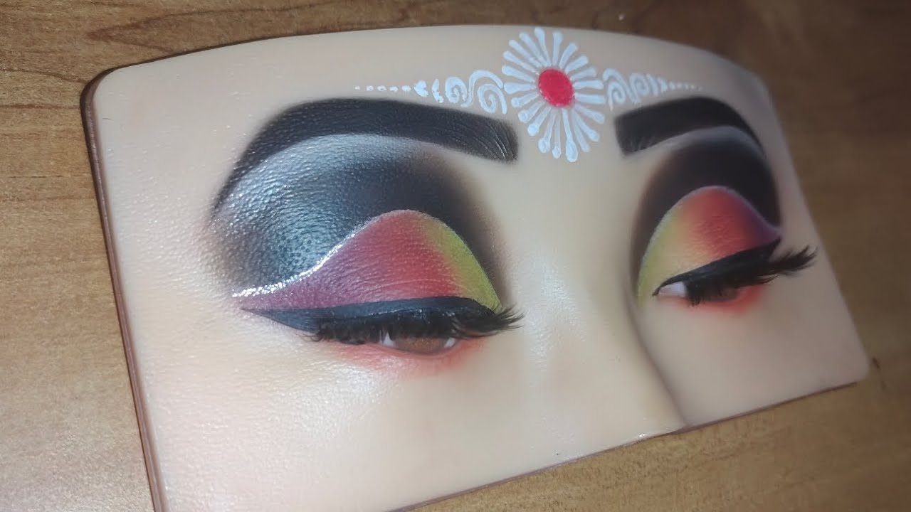 Eyemakeup Tutorial 🖤🤍🖤 #eyemakeup #eyeshadow #eyemakeuptutorial #eyes # ...