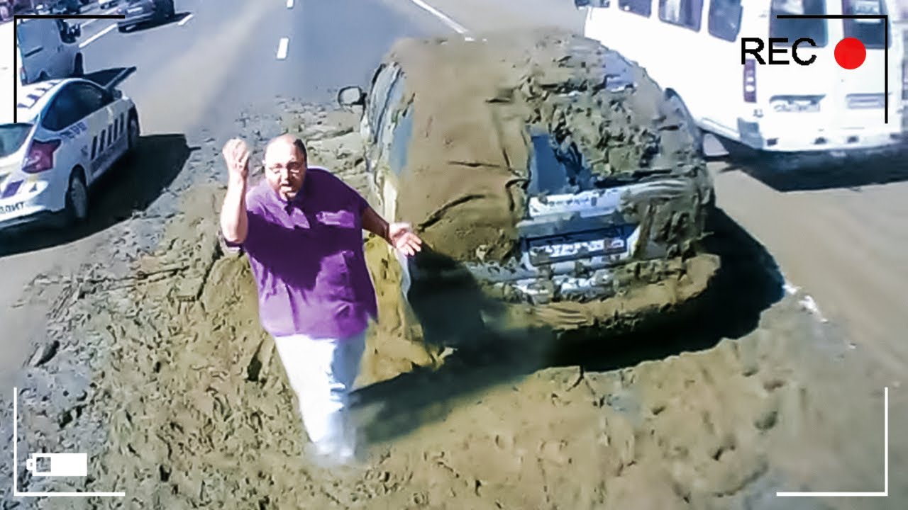Incredible Road Moments Caught on Camera - YouTube
