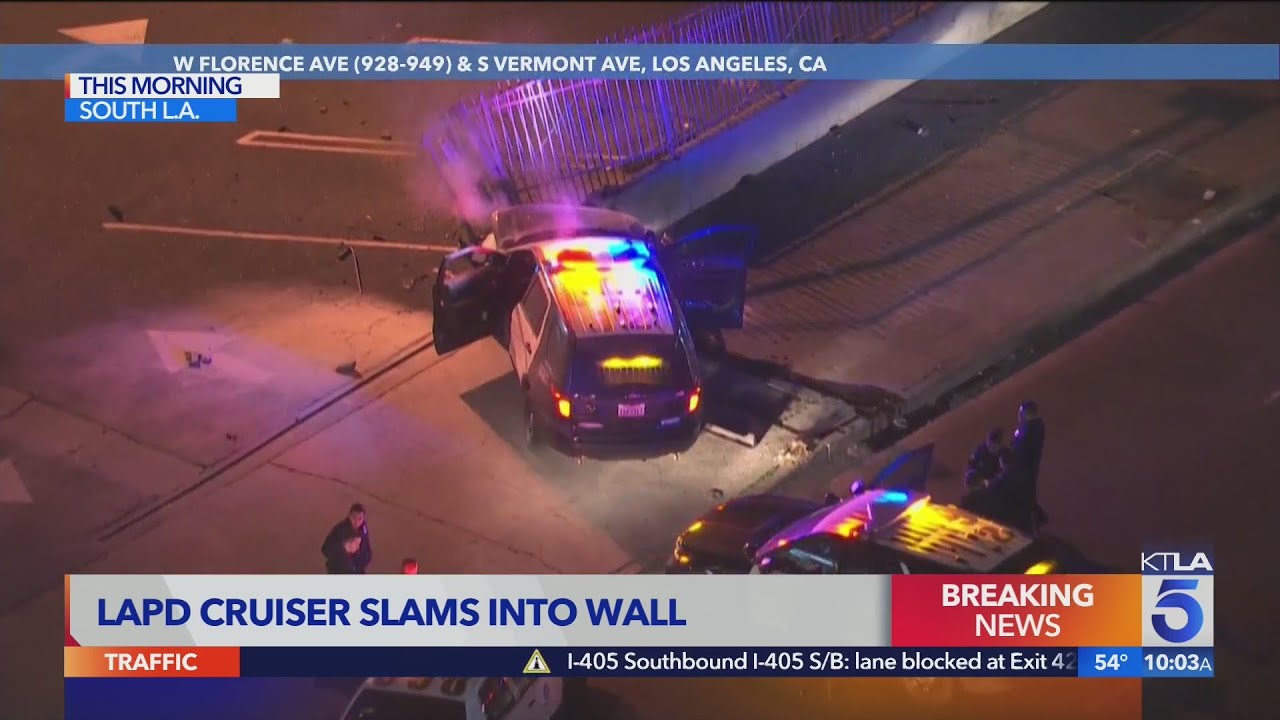 LAPD cruiser slams into wall in south L.A. - YouTube