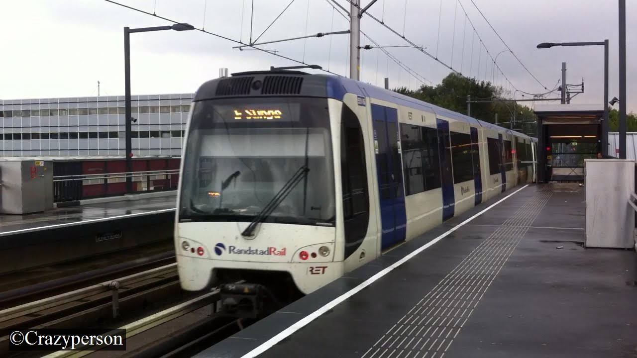 RET Metro Type RSG3 vertrekt uit Melanchthonweg Rotterdam richting ...