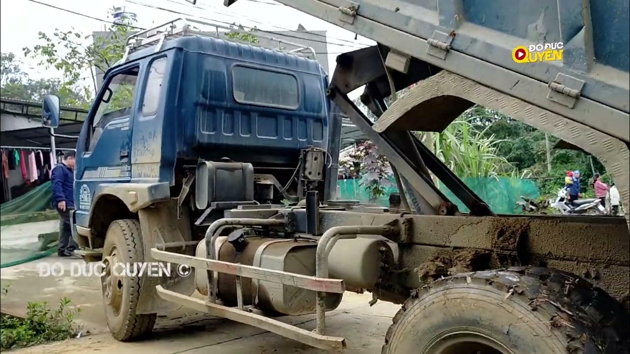 PTGT Ôtô tải ben Thaco Máy xúc Mini Doosan DX55 đào và chở đổ đất 19 thg 2 2024 - YouTube