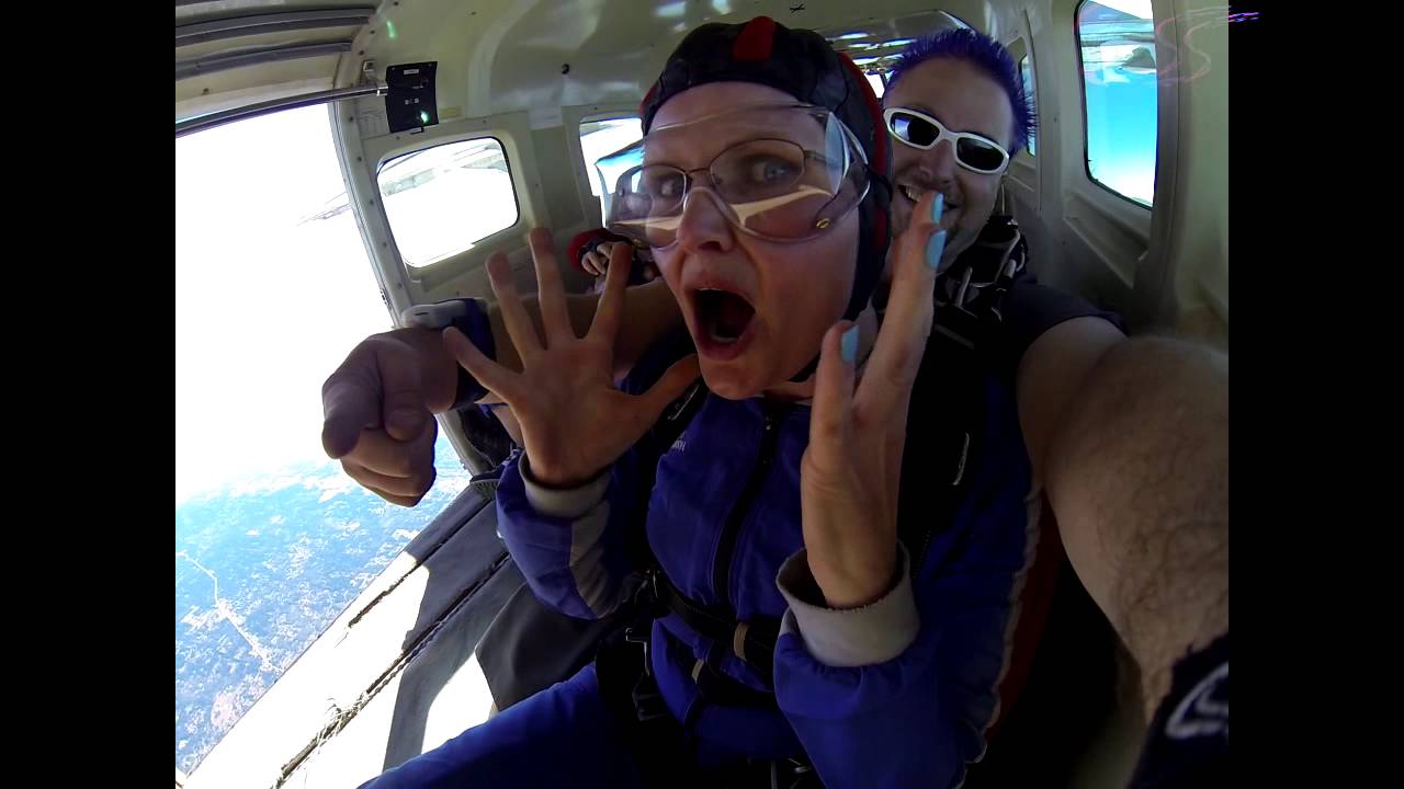 Jacci Sowder's Tandem skydive! - YouTube