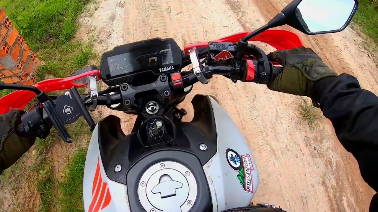 ផ្លូវទៅឆ្នេរតាបារាំង Trip to Tabarang Beach with Yamaha MT 15 - YouTube