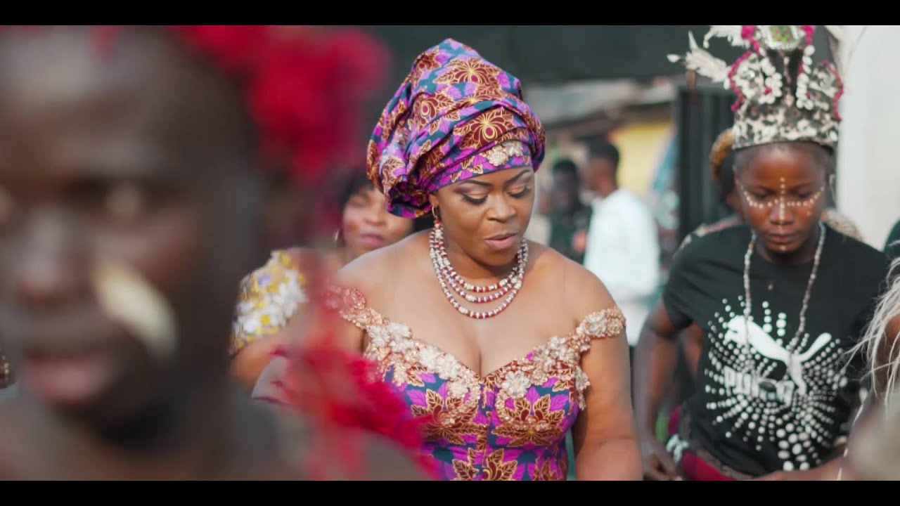 Traditional Wedding Entrance Dance (Vally & Papy) 🔥🔥🇨🇩 - YouTube