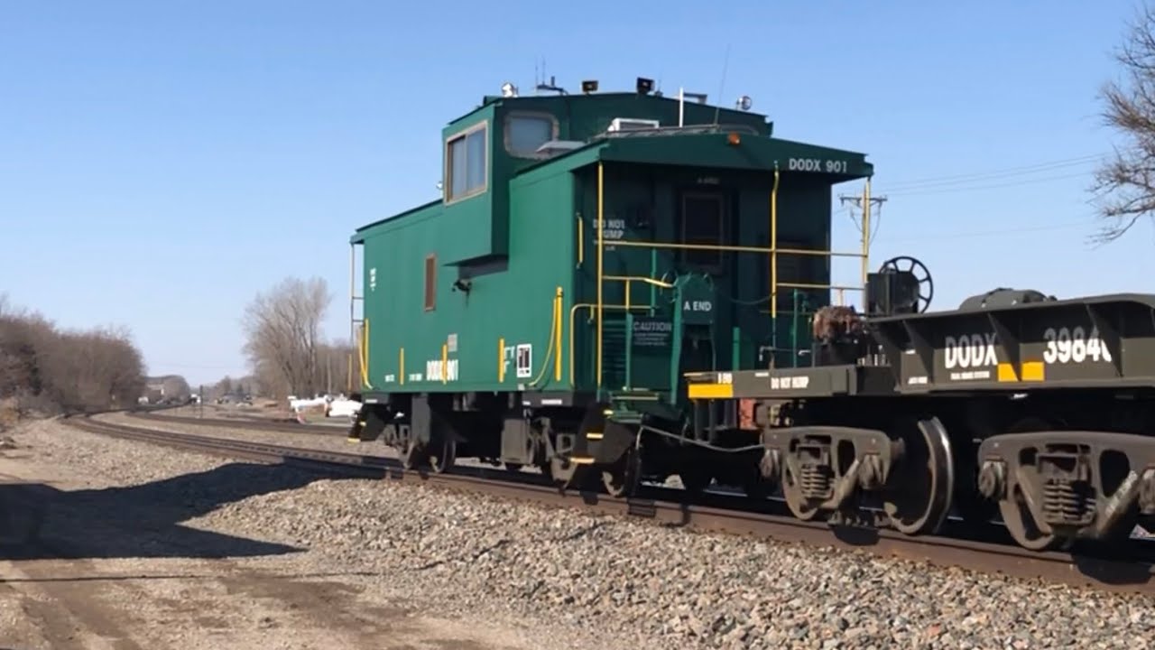 BNSF 5182 leads a Manifest with a caboose! - YouTube