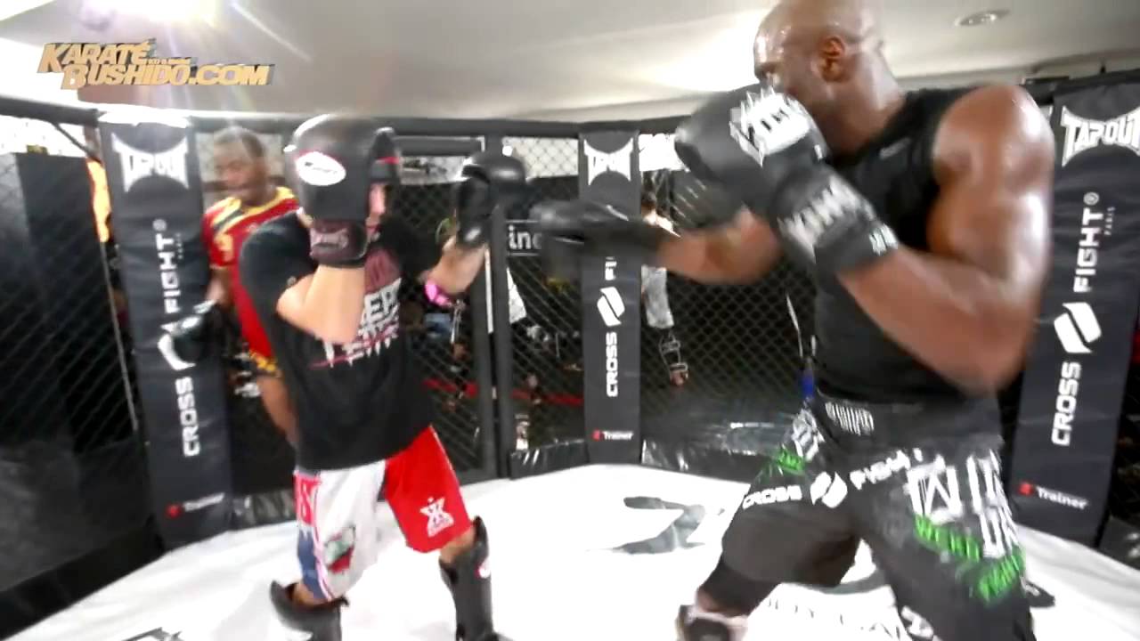 CROSSFIGHT Paris - Reportage Karaté Bushido - MMA et préparation ...