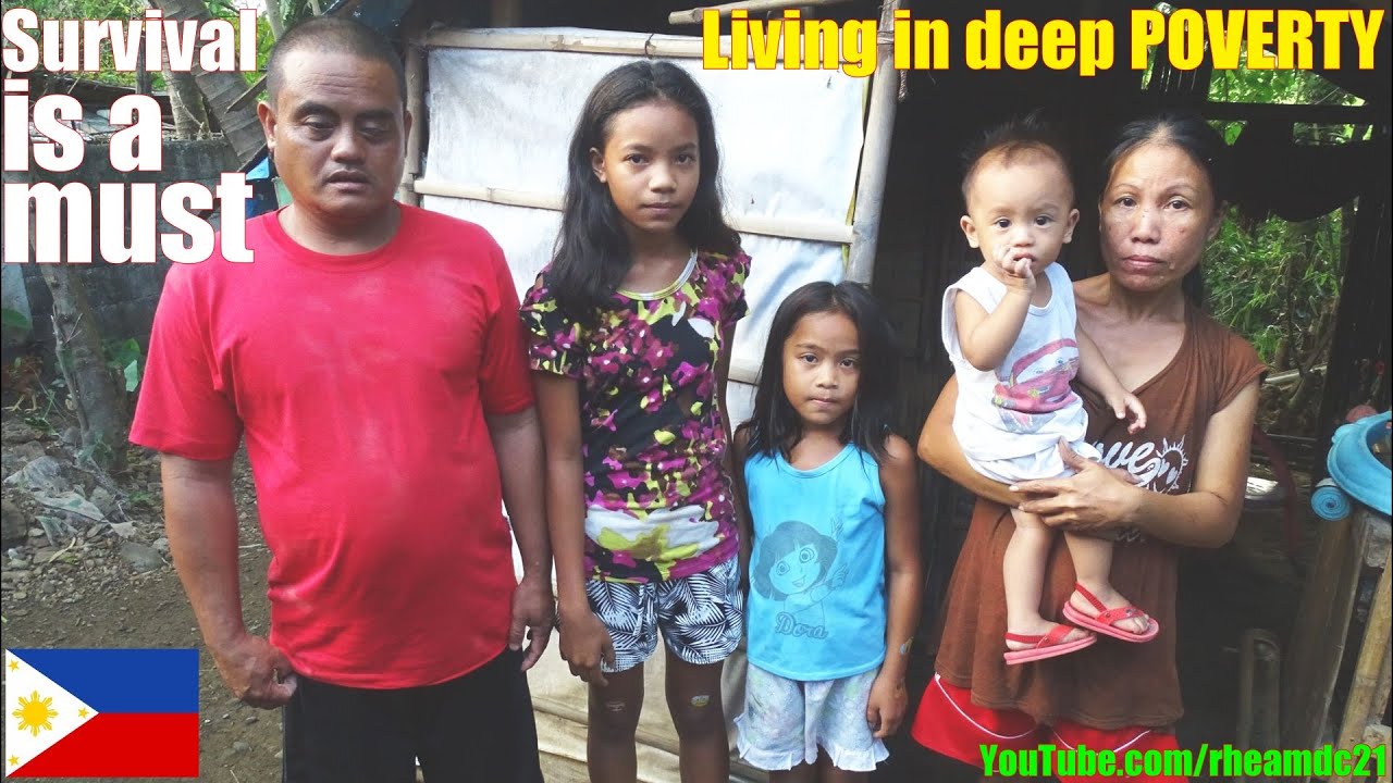 A Poor Filipino Family Who Lives in Deep Poverty. Life of a Poor in the ...