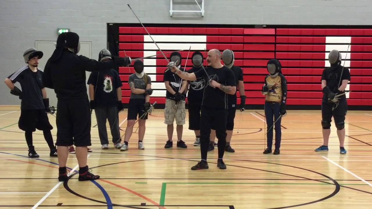 Destreza sword and dagger, outer. - YouTube