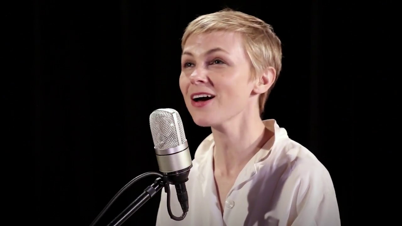 Kat Edmonson - Old Fashioned Gal - 5/1/2018 - Paste Studios - New York ...