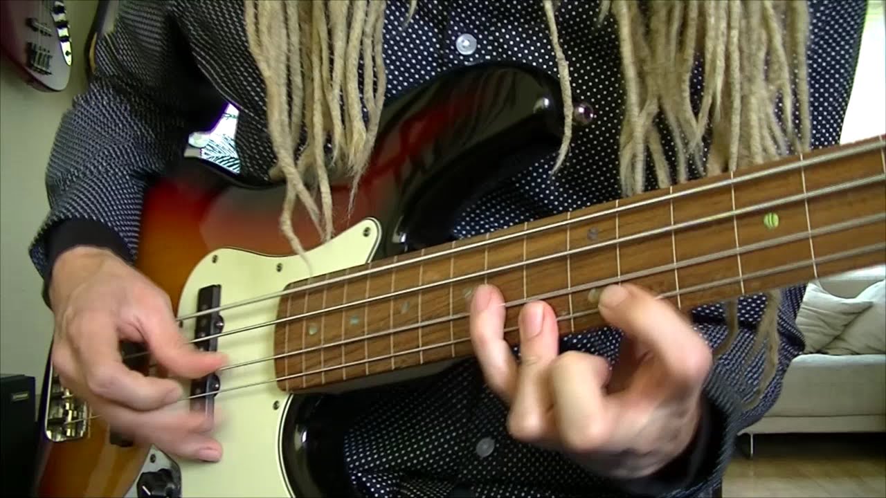 Fretless Bass with Reverb & Double Stops - YouTube