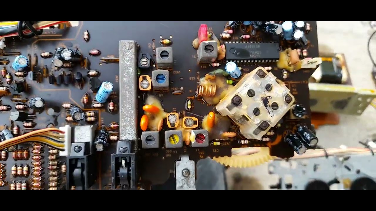 restoration sony cfd cd 777s - YouTube