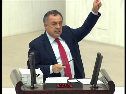Ali Rıza Öztürk Ayakkabı Kutusuyla TBMM' de