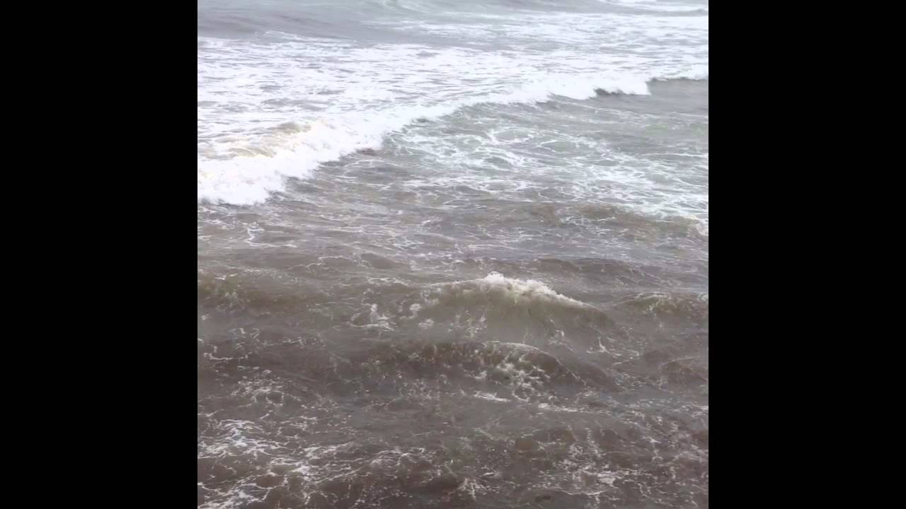 Constructive Wave Interference - YouTube