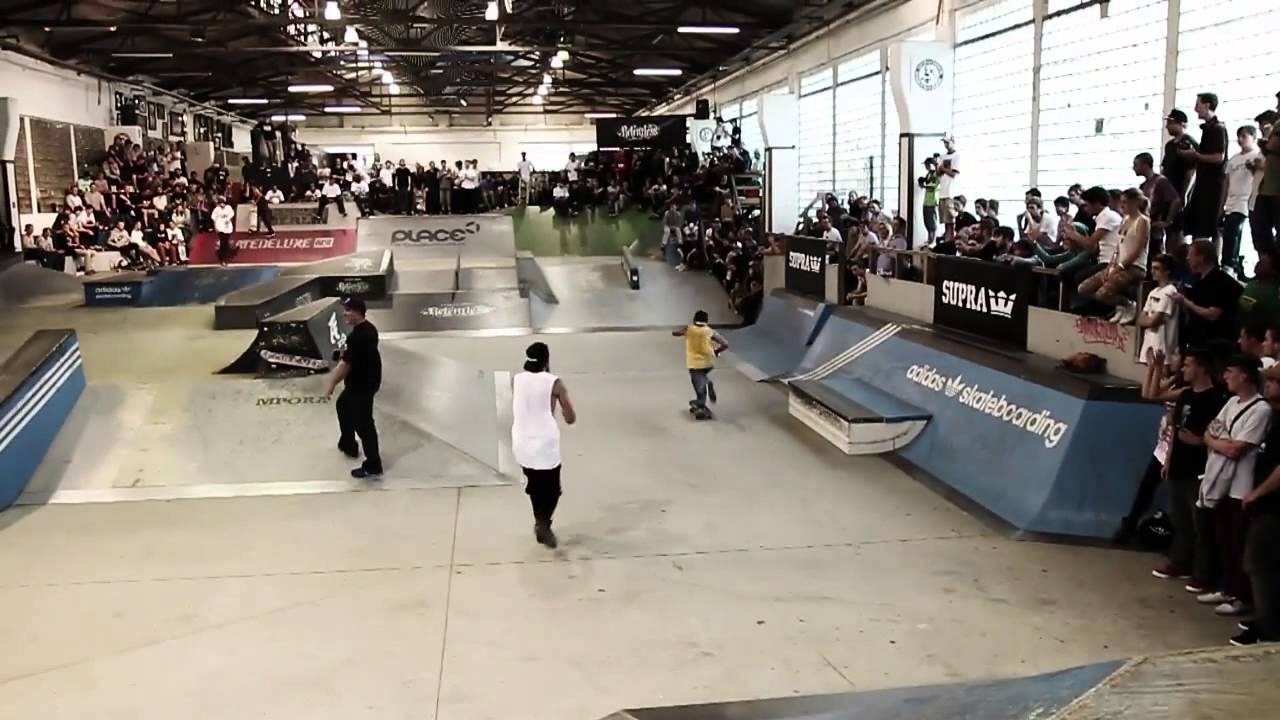 Supra in Berlin - YouTube