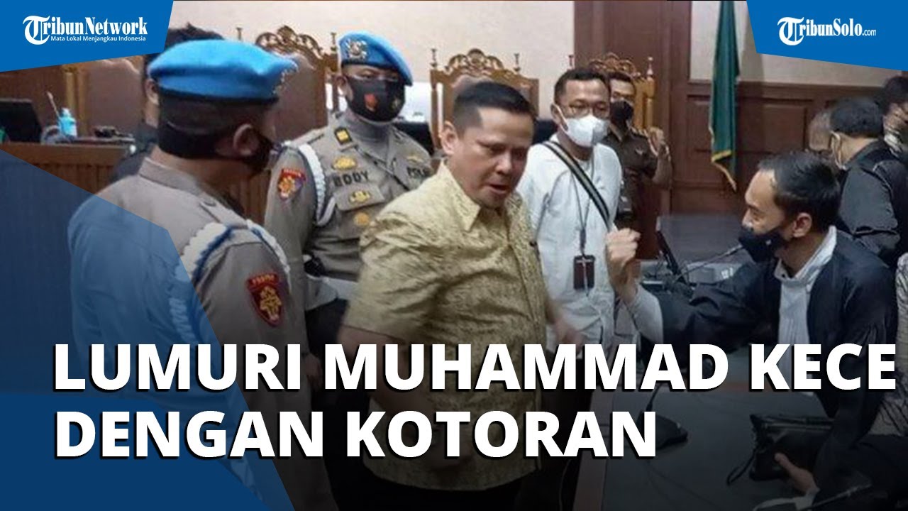 Irjen Napoleon Bonaparte Lumuri Wajah Muhammad Kece dengan Kotoran ...