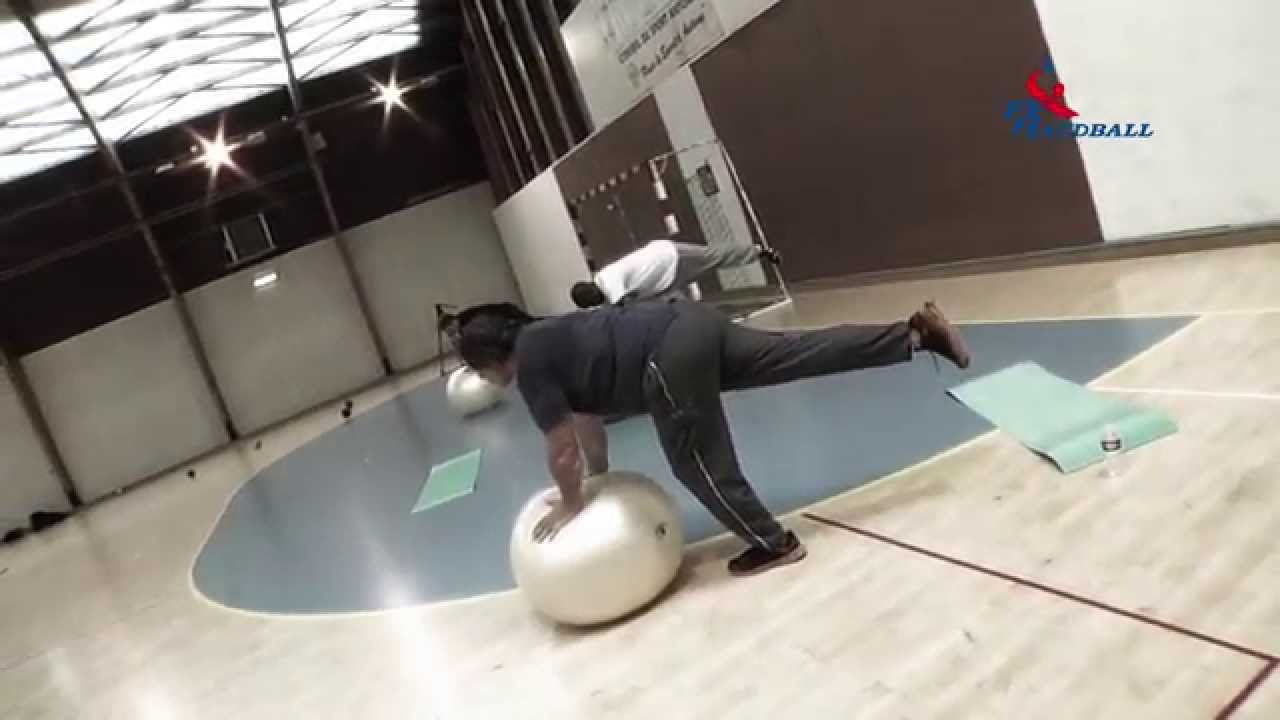 Présentation de la pratique "Handfit" - YouTube