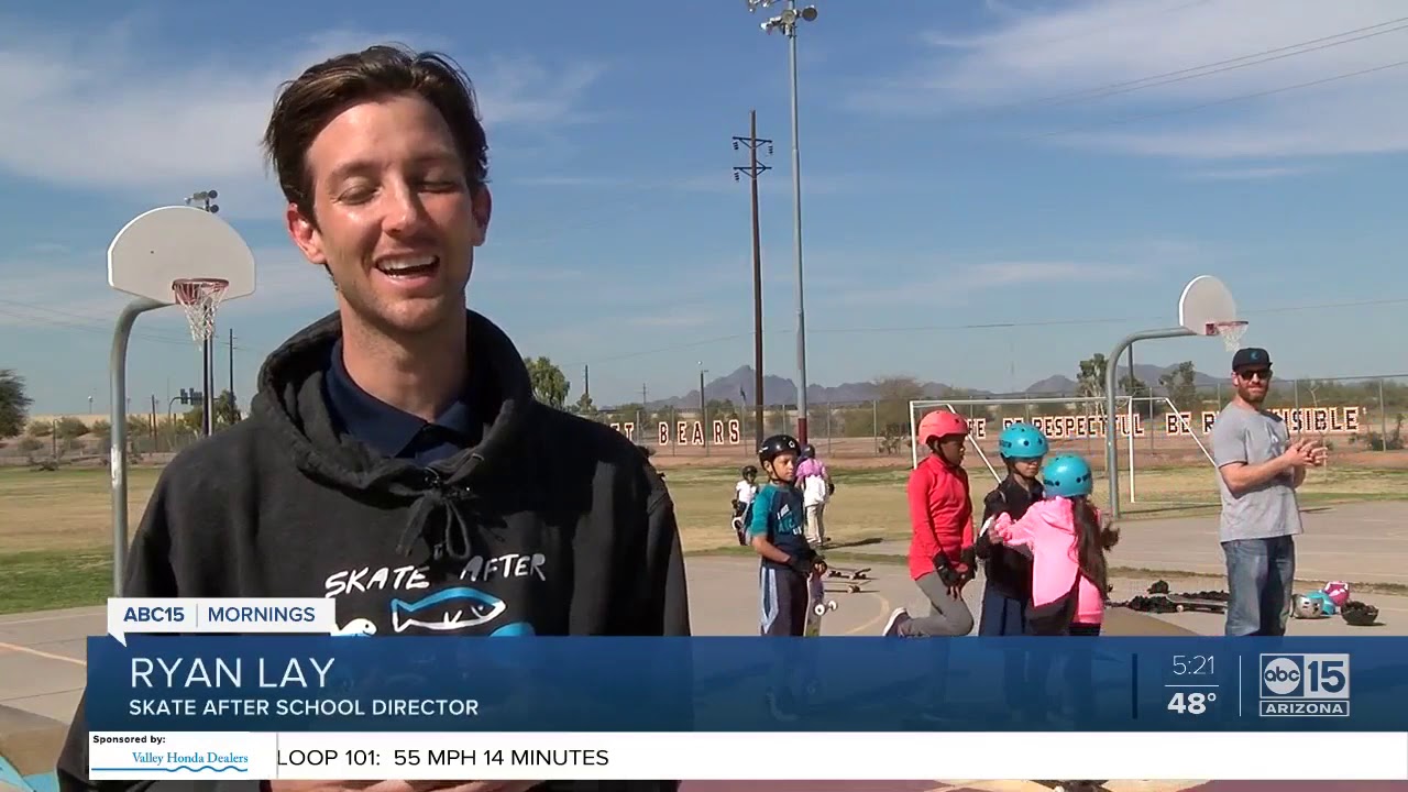 After-school skateboarding lessons teaching kids about life - YouTube