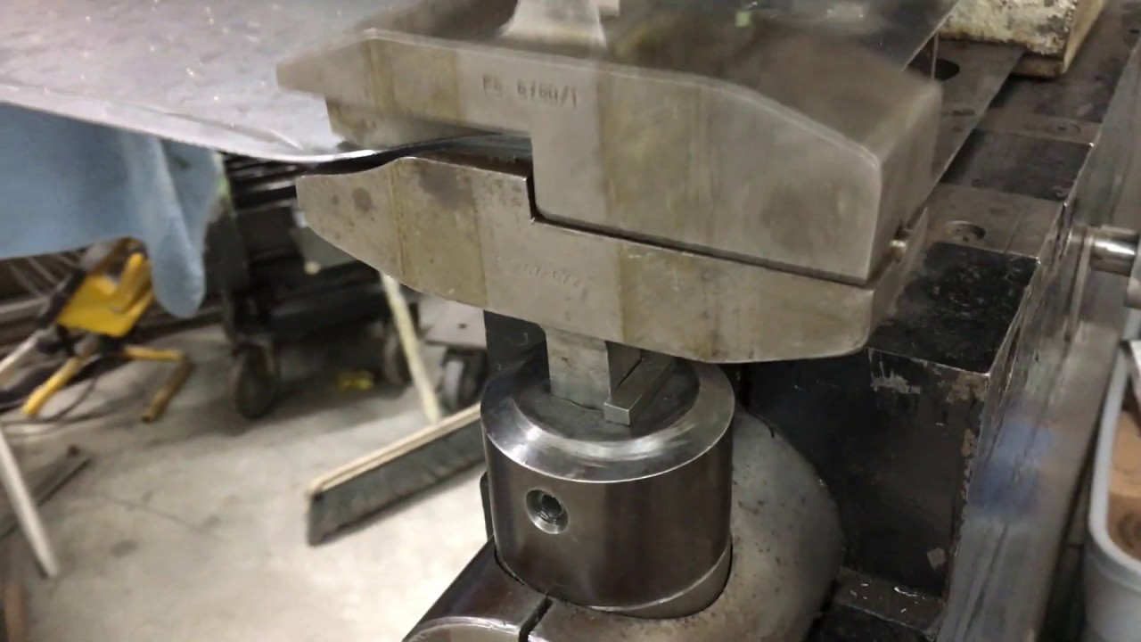 Using Pullmax Q dies - YouTube