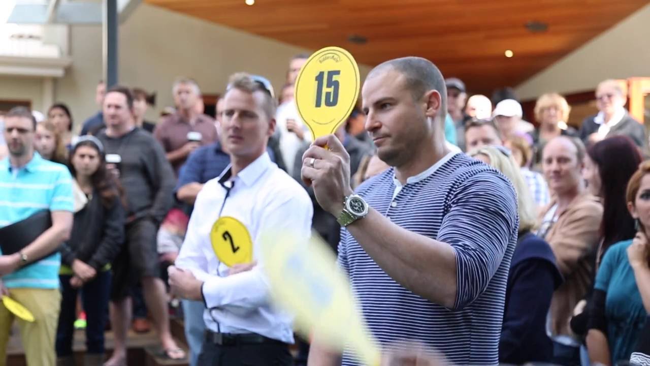 Auction of13 Wandoo Road Duncraig by Ian Masterson of Realmark North ...