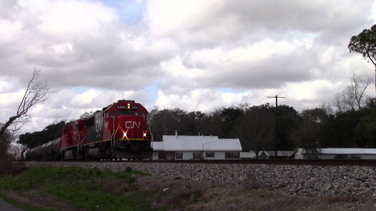 CN 5400 & CP 9547 (2/14/14) Hester, LA HD - YouTube
