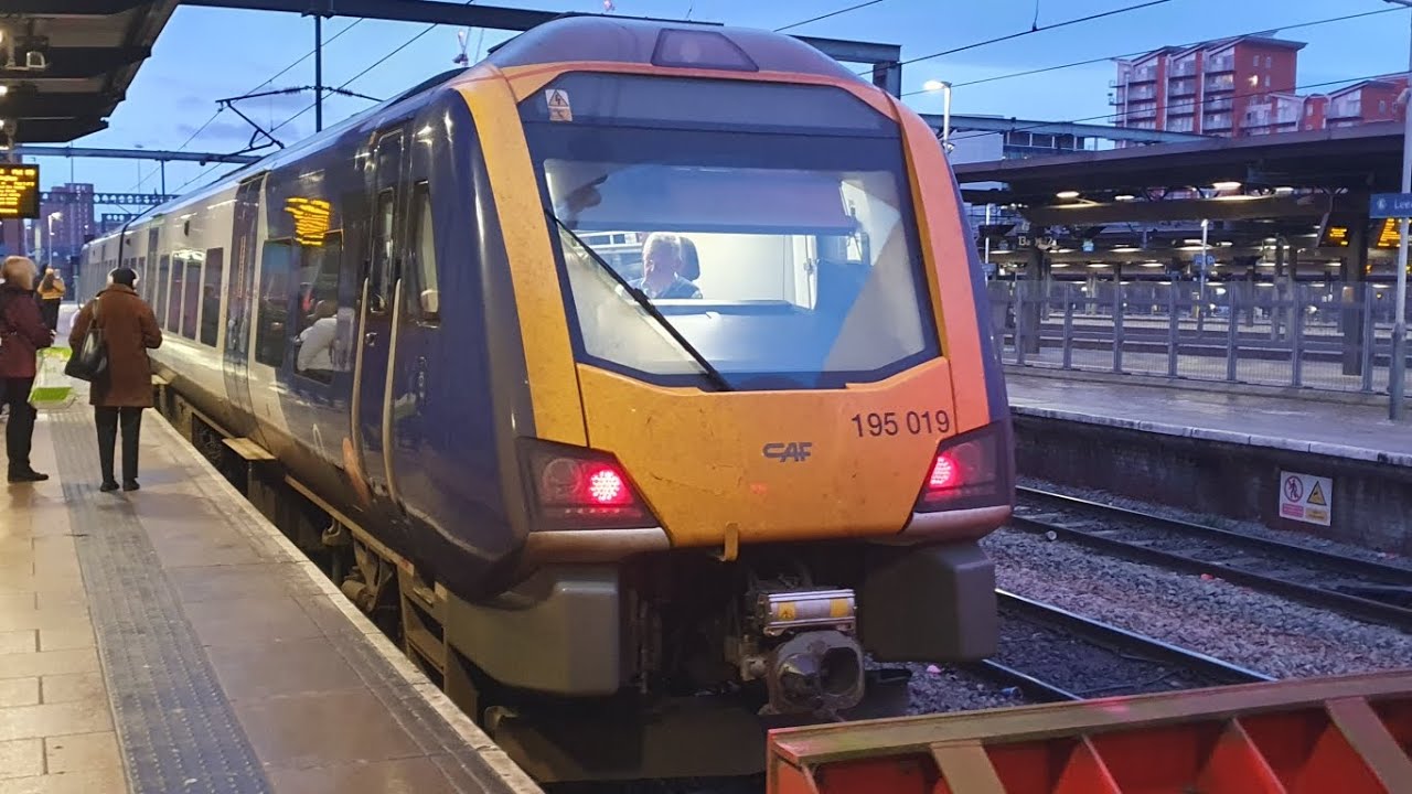 CAF Class 195 019 - YouTube