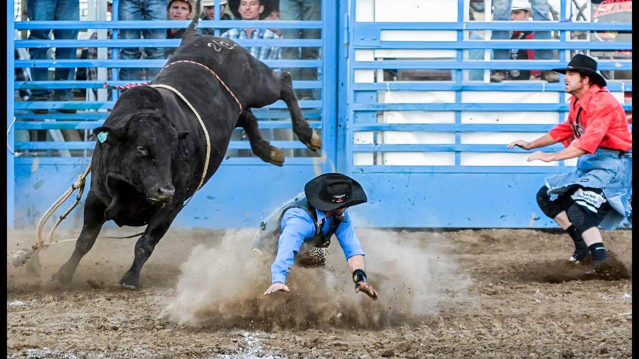 The Challenge of Champions Tour Bull Riding - YouTube