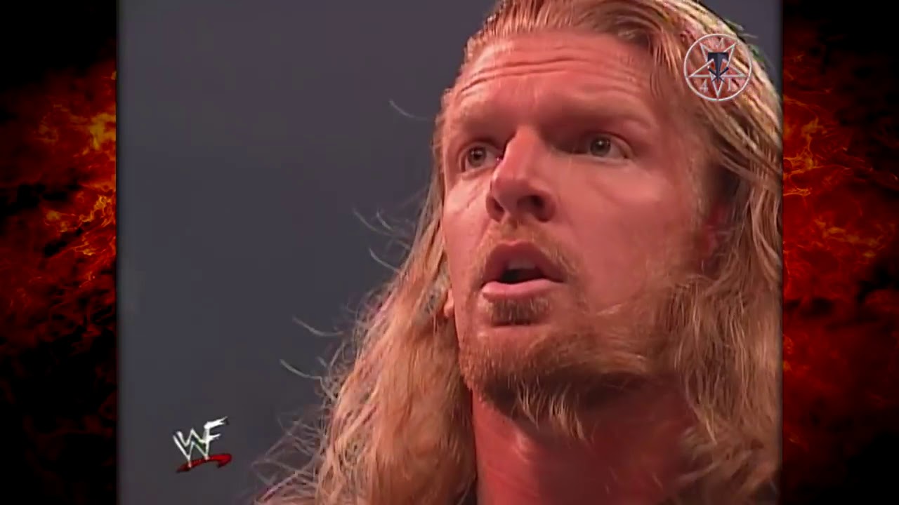 Kane Returns & Saves The Undertaker & The Rock 29 may 2000 - YouTube